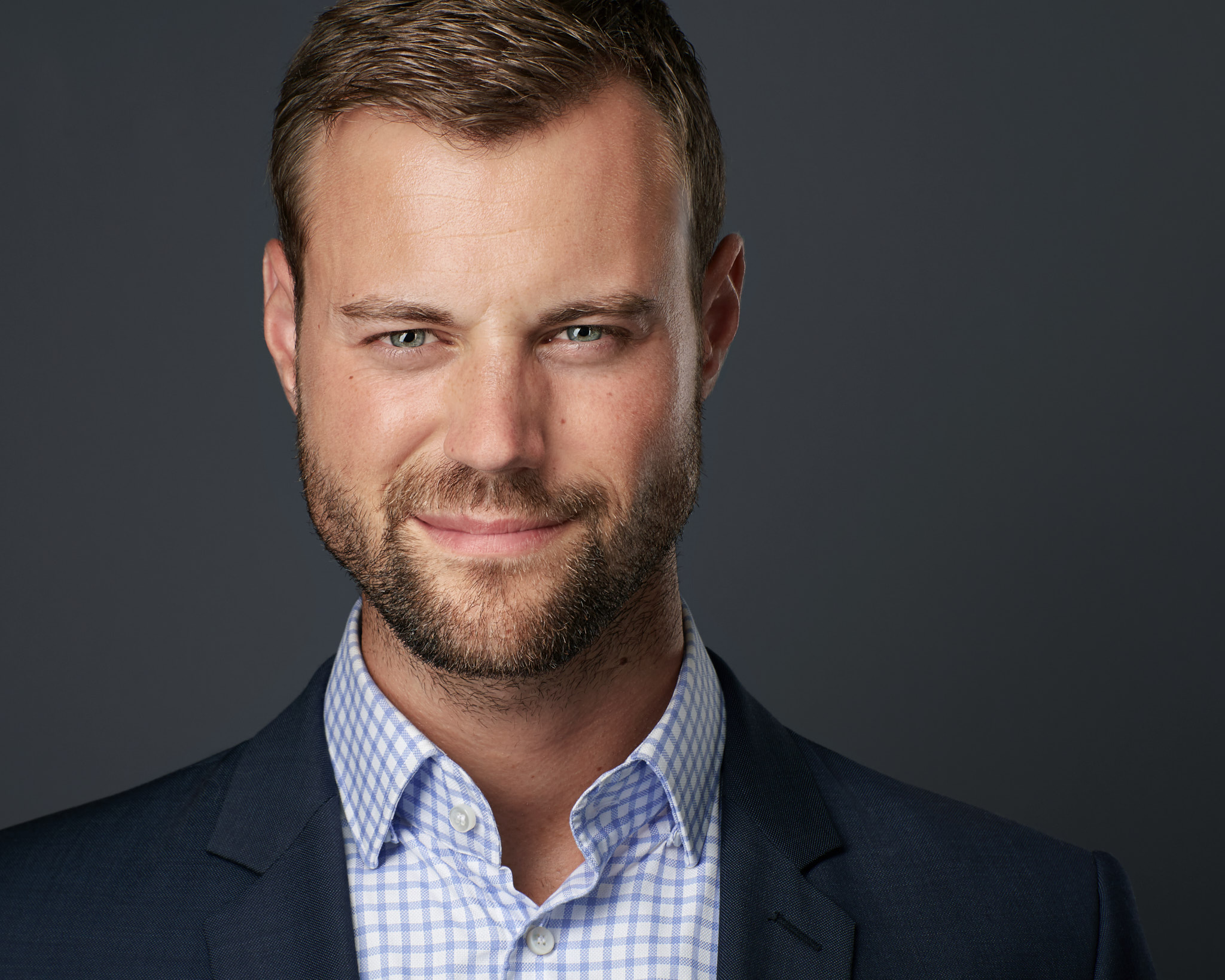 Portrait or Headshot | HEADSHOTS Vienna